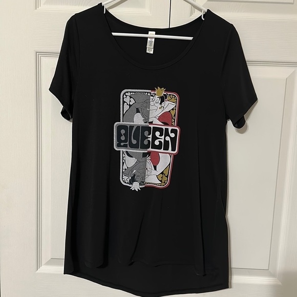 LuLaRoe | Tops | Disney Lularoe Alice In Wonderland Queen Of Hearts Tee ...